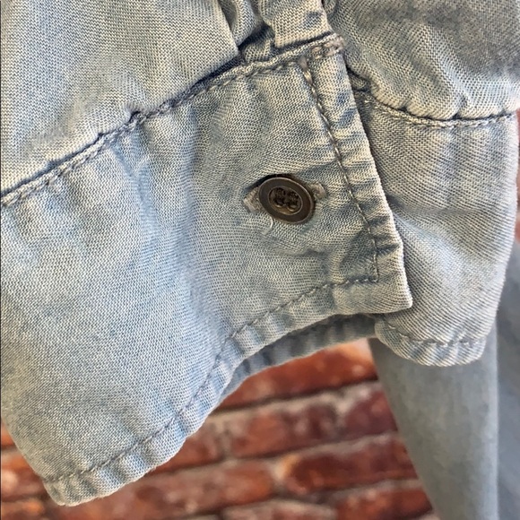 Jane and Delancey | Tops | Jane Delancey Denim Longsleeve Button Down ...